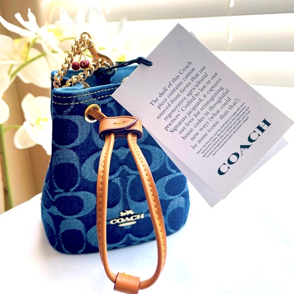 Coach | Bags | Coach Drawstring Wristlet In Cherry Signature Denim Cz3 ...